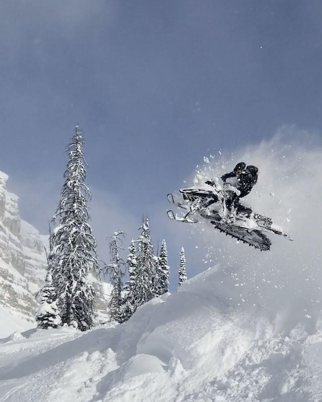 Snowmobiling in Dubois, Wyoming: Your Ultimate Winter Adventure ...